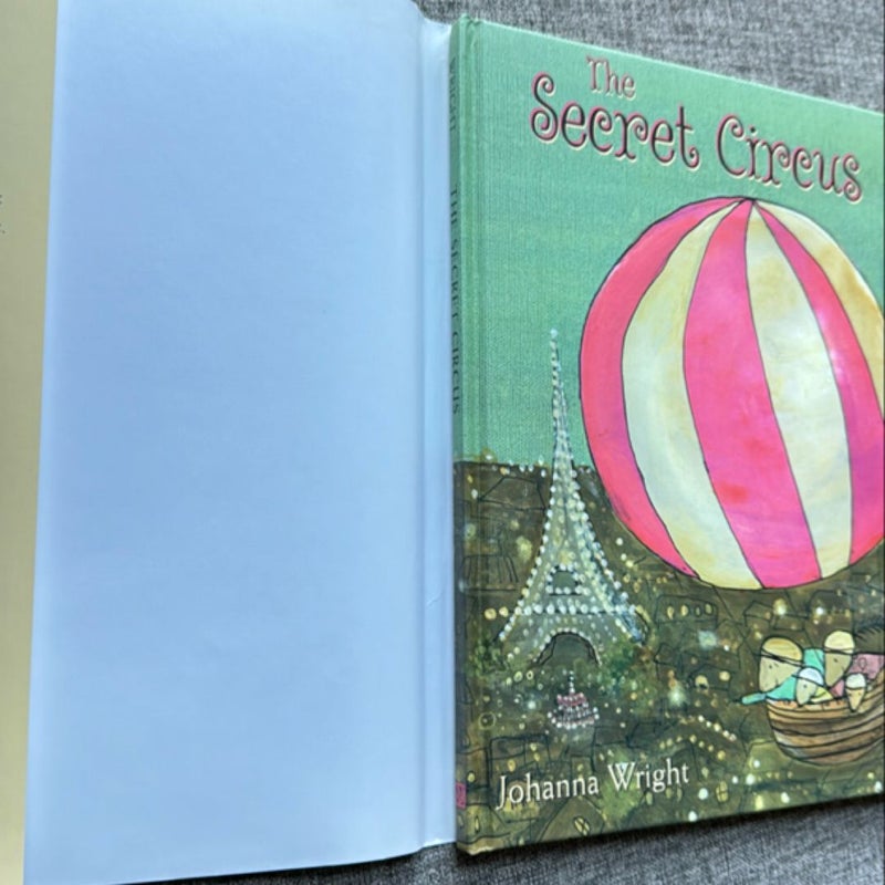 The Secret Circus by Johanna Wright