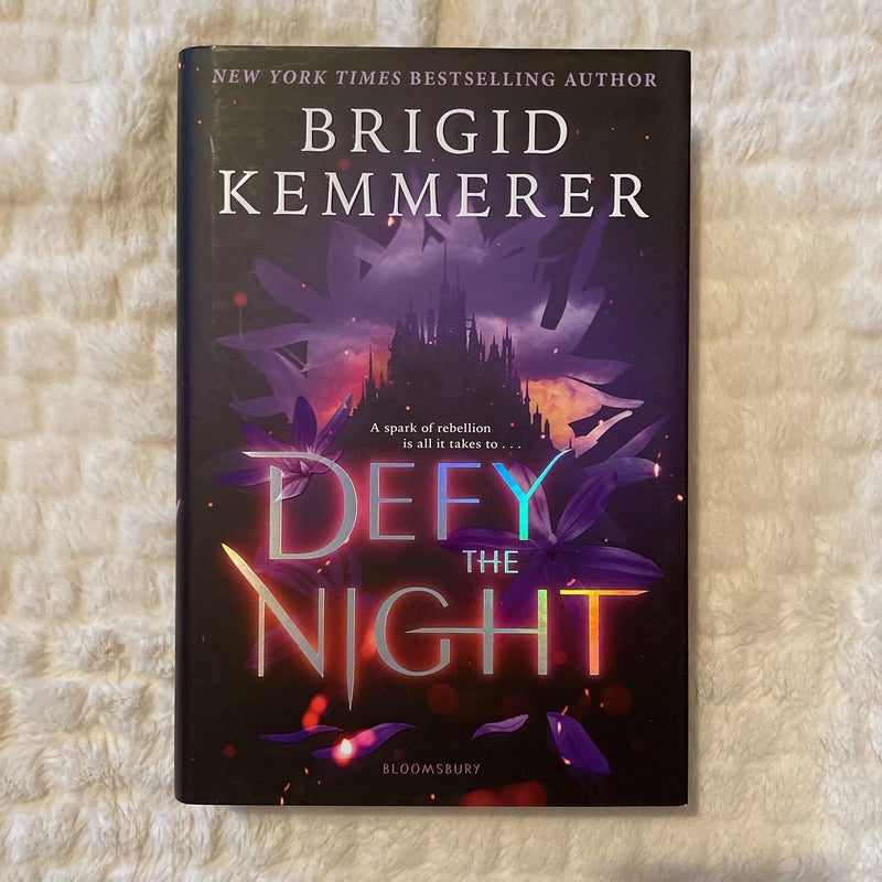 Defy the Night by Brigid Kemmerer, Hardcover | Pangobooks