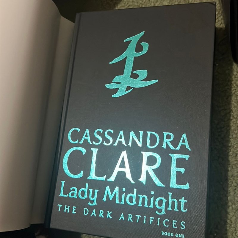 Lady Midnight by Cassandra Clare, Hardcover | Pangobooks