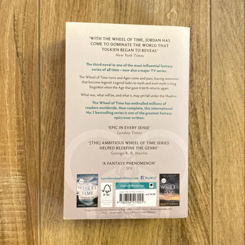 The Dragon Reborn by Robert Jordan, Paperback | Pangobooks