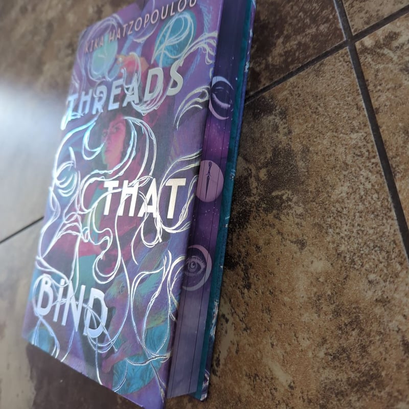 Threads That Bind by Kika Hatzopoulou, Hardcover | Pangobooks