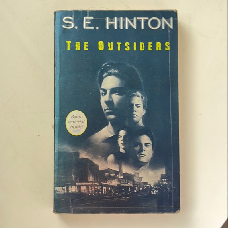 The Outsiders by S.E. Hinton, Paperback | Pangobooks