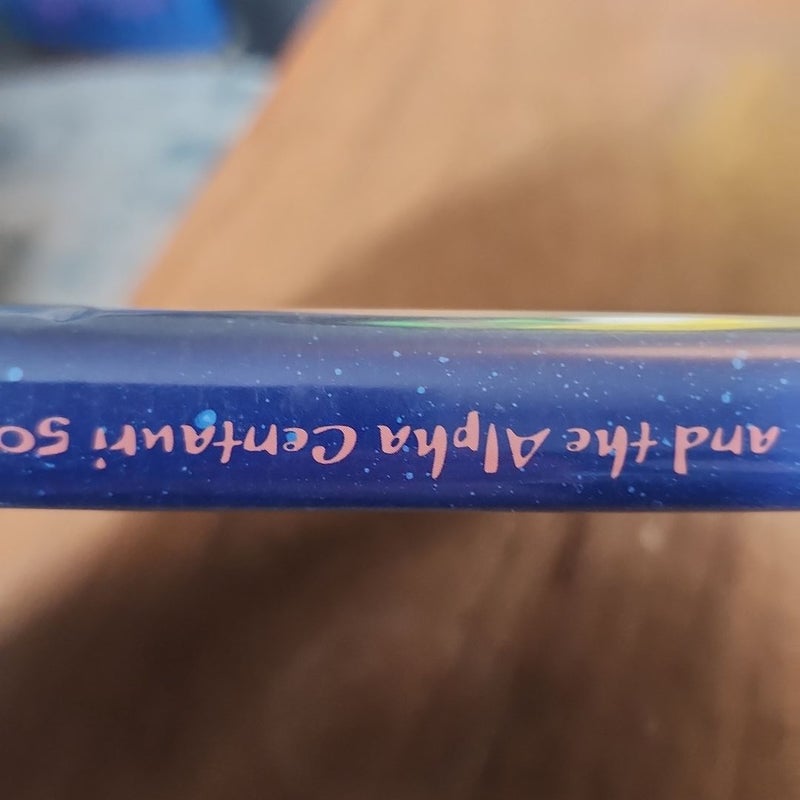 Akiko and the Alpha Centauri 5000 by Mark Crilley, Hardcover | Pangobooks