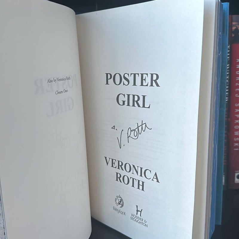 Poster Girl FairyLoot Signed edition by Veronica Roth, Hardcover ...