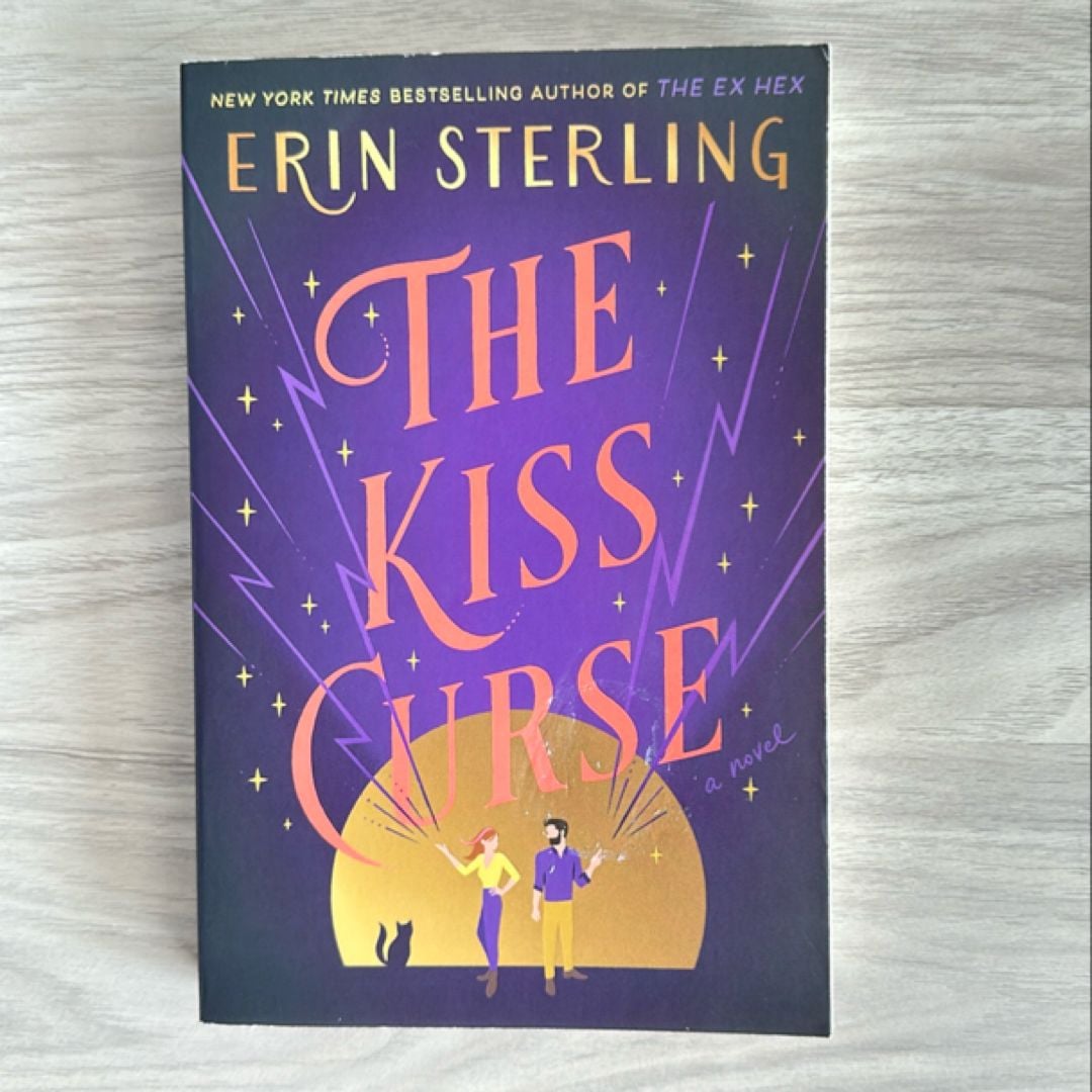 The Kiss Curse by Erin Sterling, Paperback | Pangobooks