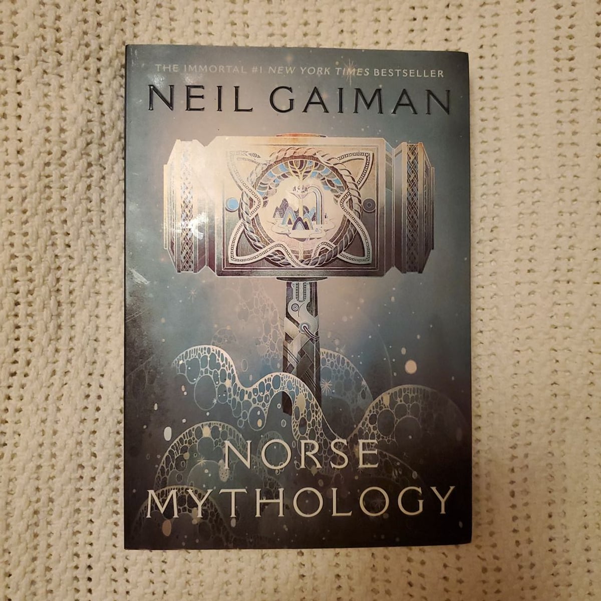 Norse Mythology by Neil Gaiman, Paperback | Pangobooks
