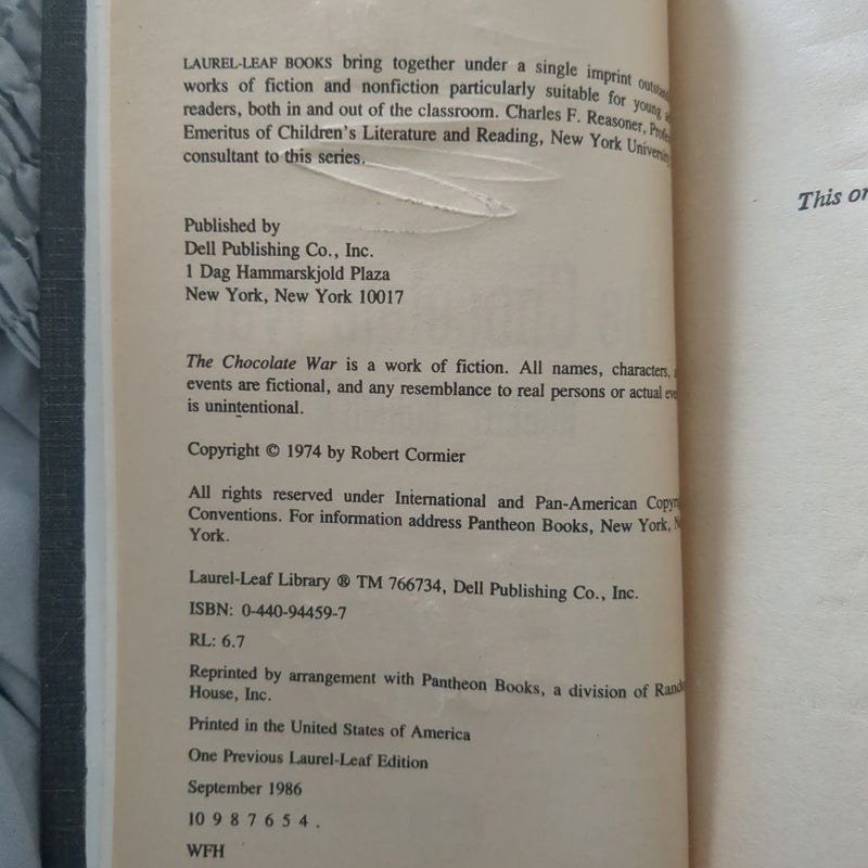 The Chocolate War by Robert Cormier, Hardcover | Pangobooks