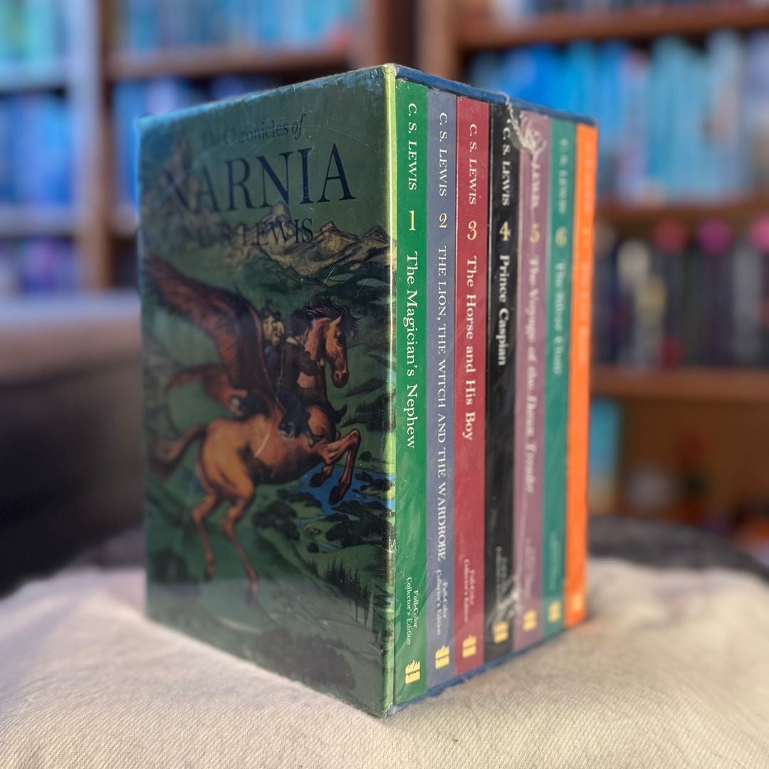 The Chronicles of Narnia Full-Color Paperback 7-Book Box Set by C. S. Lewis, Paperback | Pangobooks