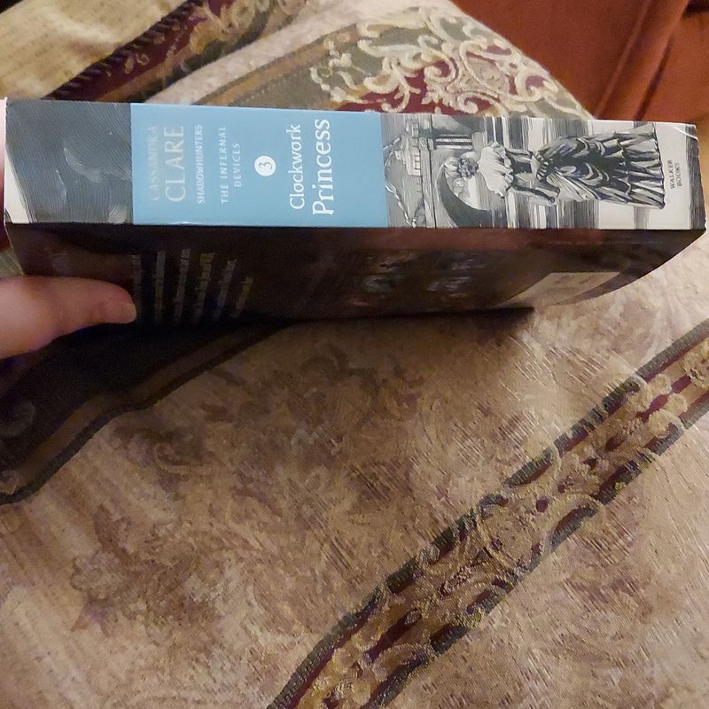Clockwork Princess by Cassandra Clare, Paperback | Pangobooks