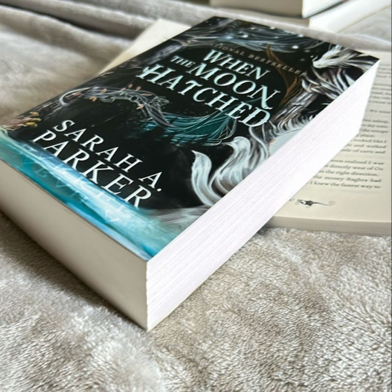 When the Moon Hatched by Sarah A. Parker, Paperback | Pangobooks