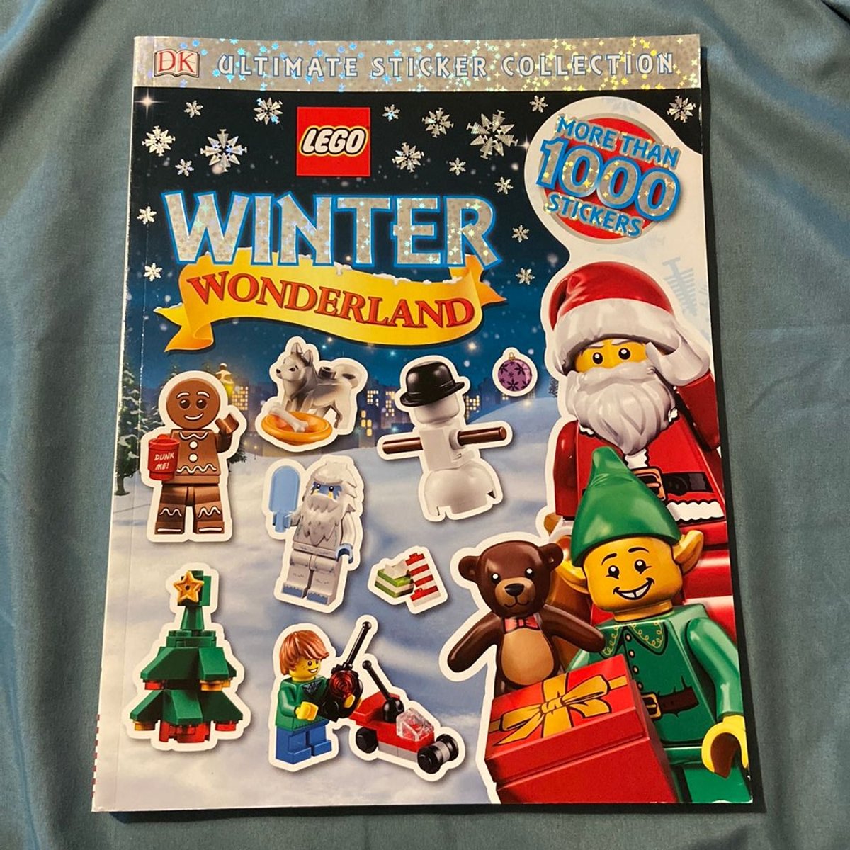 Ultimate Sticker Collection: LEGO Winter Wonderland by DK
