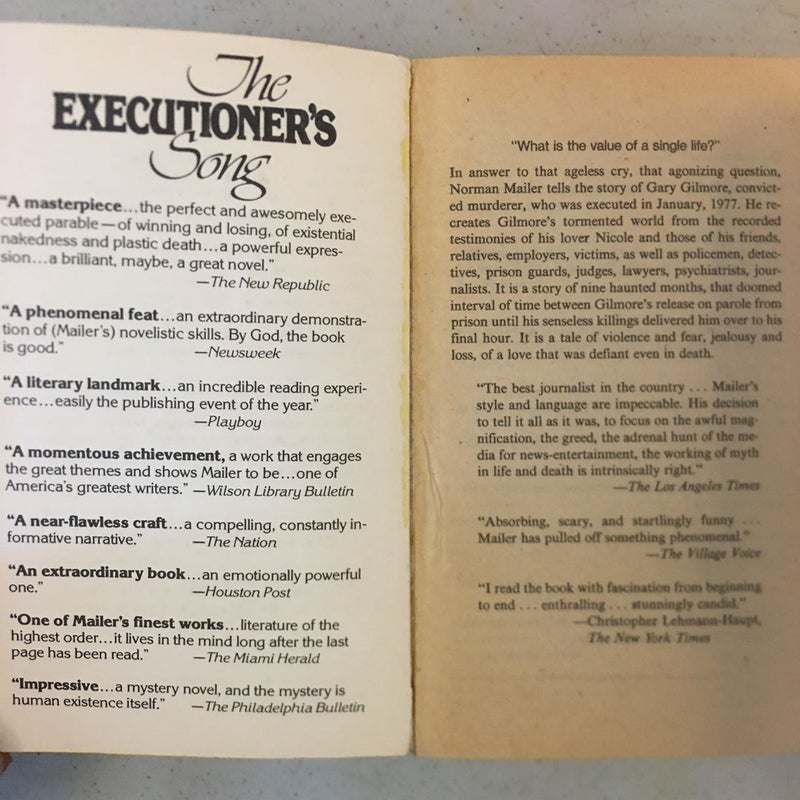 The Executioner’s Song - Pulitzer Prize by Norman Mailer, Paperback | Pangobooks