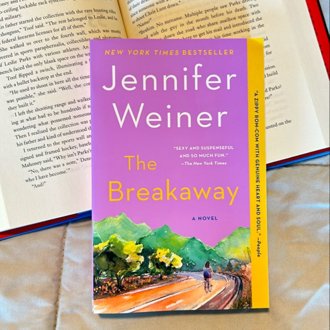 The Breakaway by Jennifer Weiner, Paperback | Pangobooks