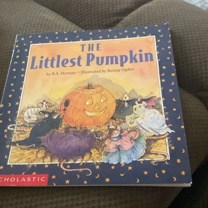 The Littlest Pumpkin by R. A. Herman