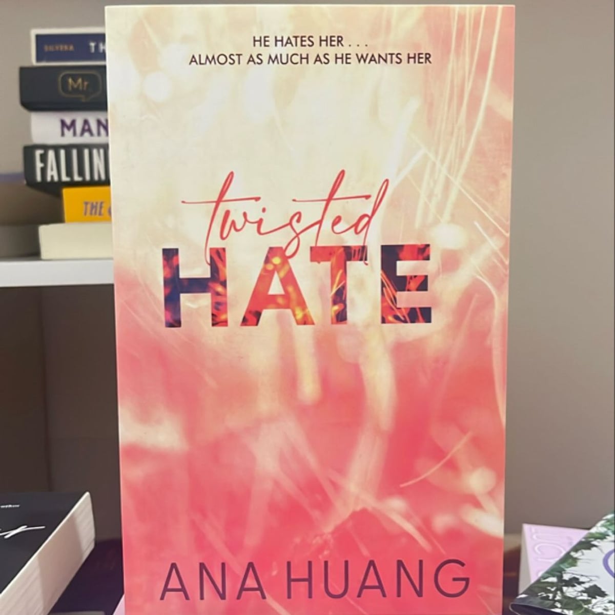 Twisted Hate by Ana Huang, Paperback | Pangobooks