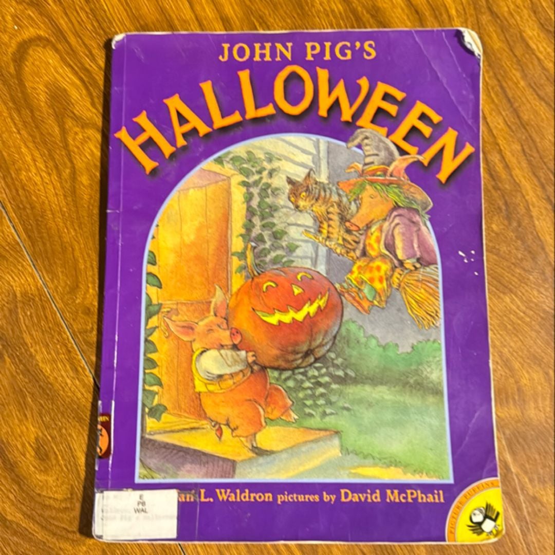 John pigs Halloween by Waldron, Paperback | Pangobooks