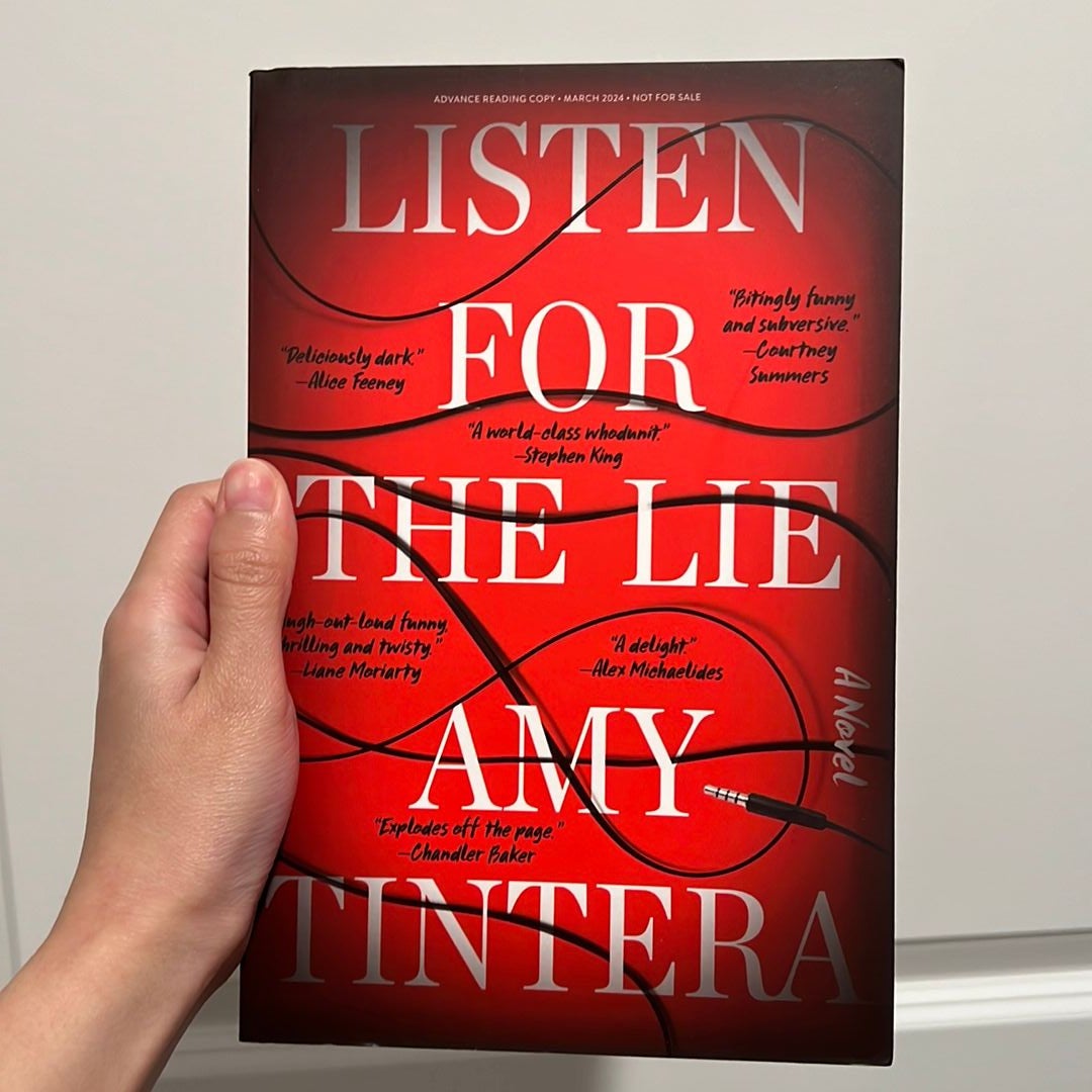 Listen for the Lie (ARC) by Amy Tintera, Paperback | Pangobooks