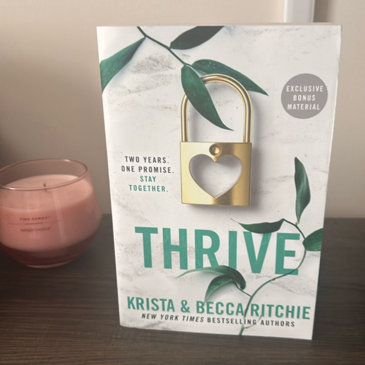 Thrive by Becca Ritchie, Krista & Becca Ritchie, Paperback | Pangobooks