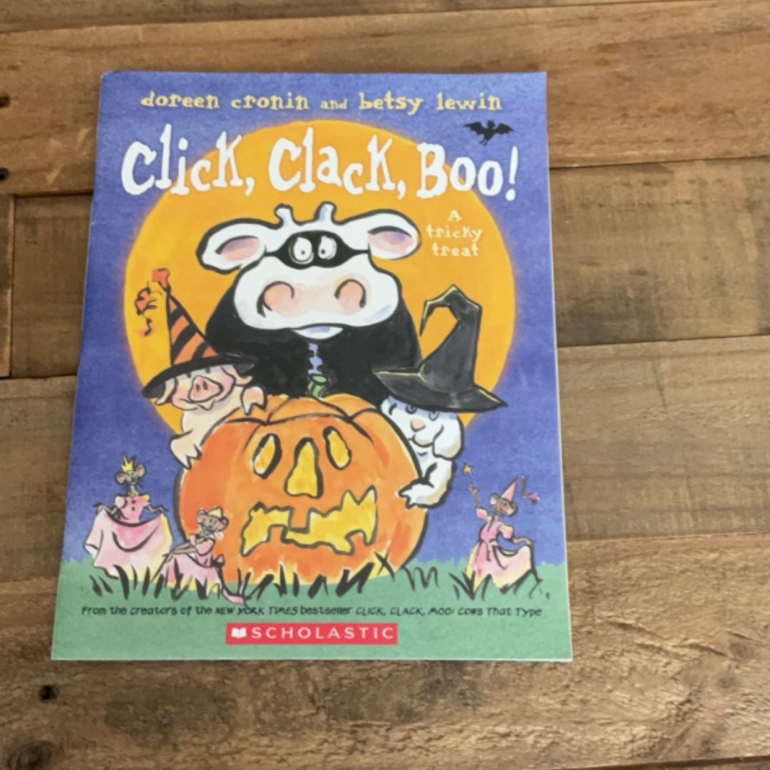 Click, clack, boo! by Doreen Cronin , Paperback | Pangobooks
