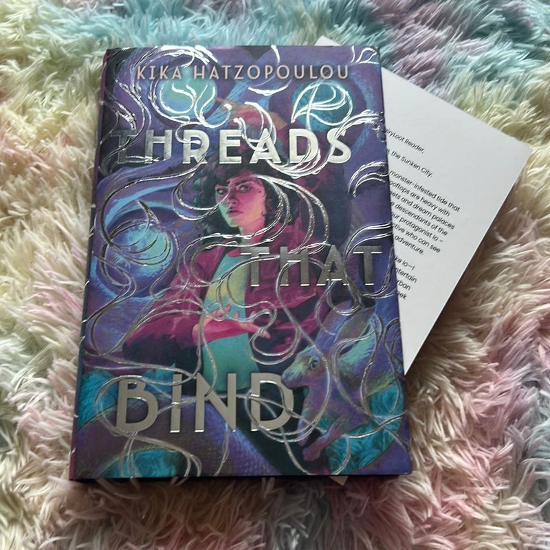 Threads That Bind by Kika Hatzopoulou, Hardcover | Pangobooks