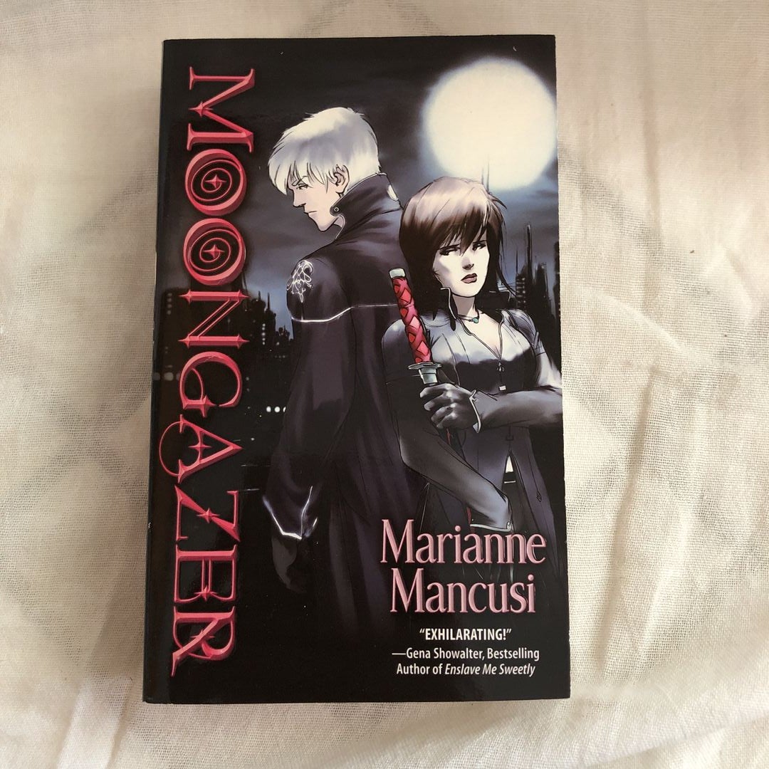 Moon Gazer by Mari Mancusi