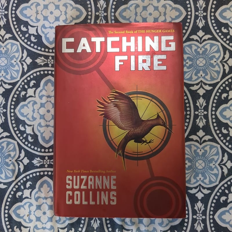 Catching Fire by Suzanne Collins, Hardcover | Pangobooks