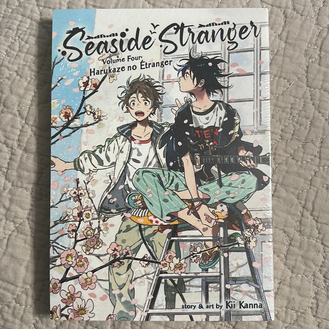Seaside Stranger Vol. 4: Harukaze No Étranger by Kii Kanna
