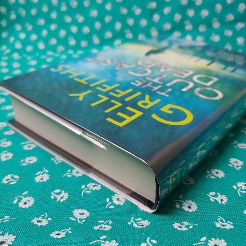 The Outcast Dead by Elly Griffiths