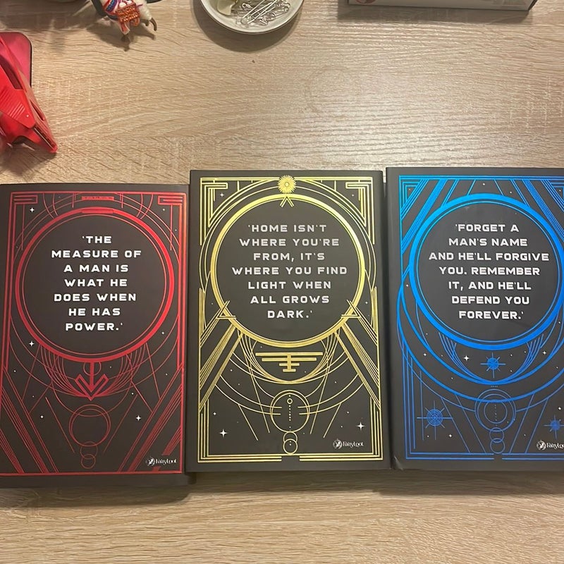 Red Rising Fairyloot Iron Edition w Enamel Pin by Pierce Brown ...