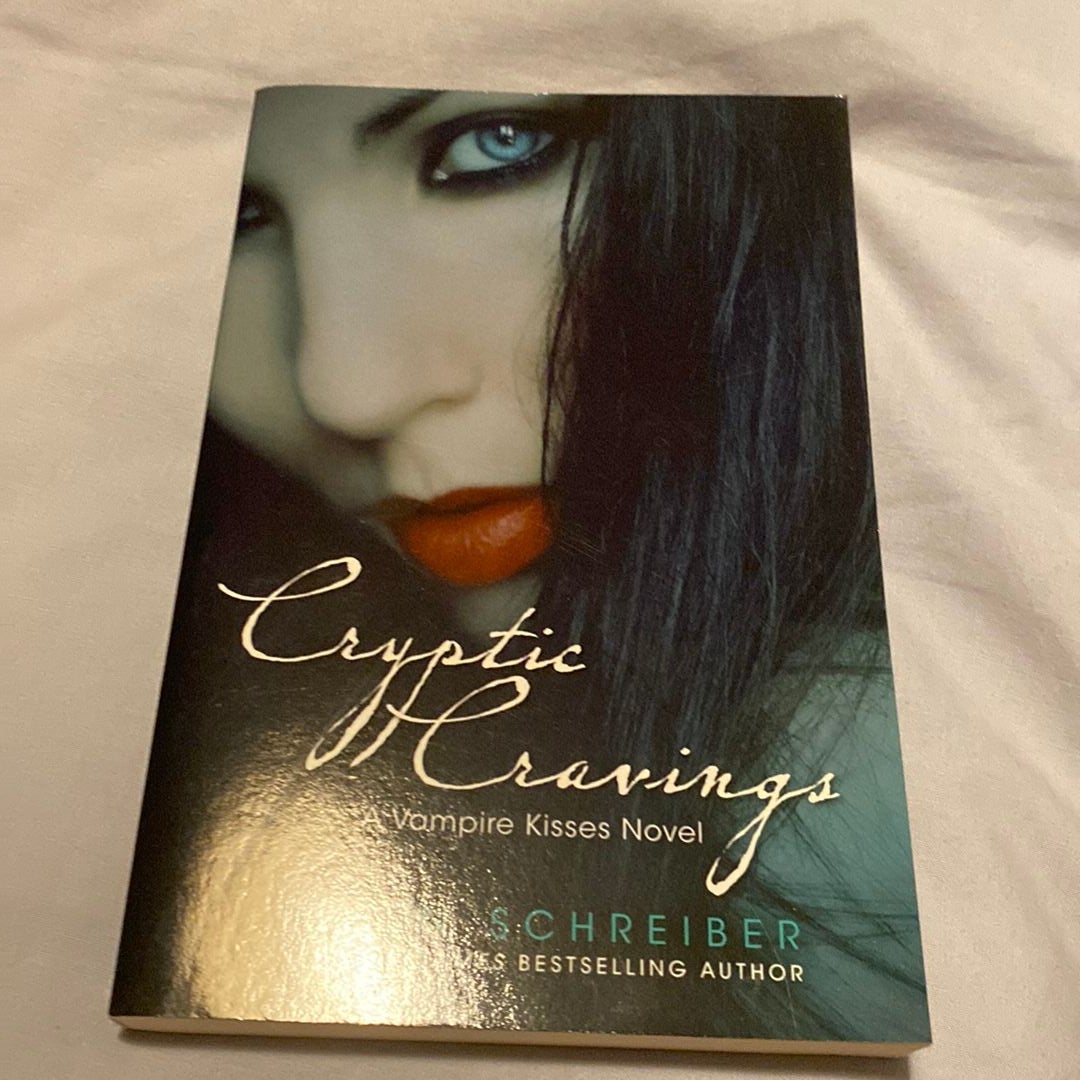 Vampire Kisses 8: Cryptic Cravings by Ellen Schreiber