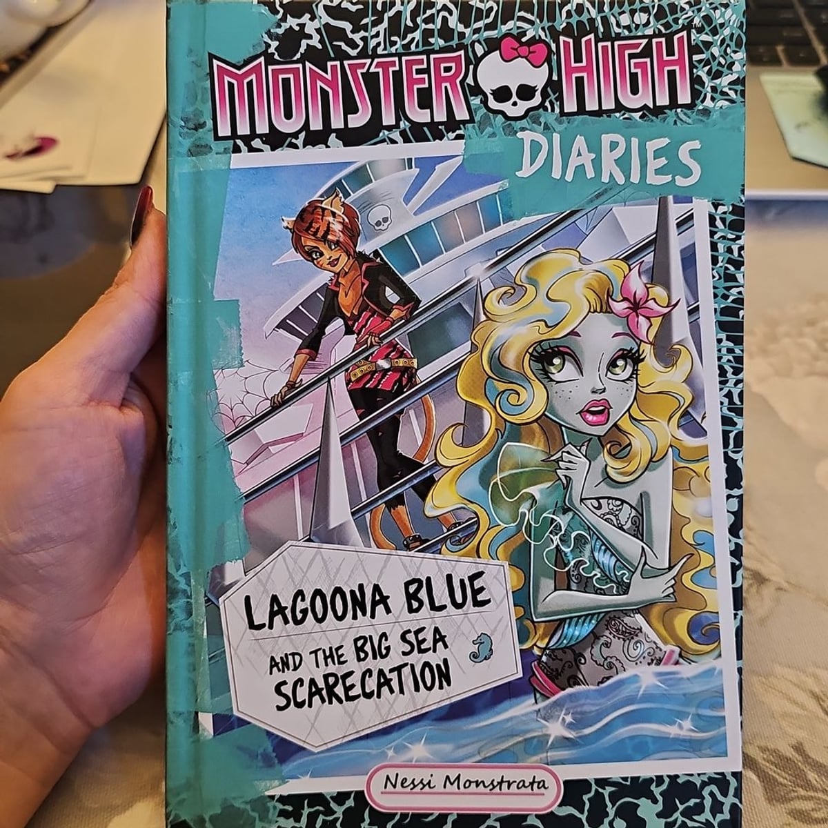 Monster High Diaries: Lagoona Blue and the Big Sea Scarecation by Mattel