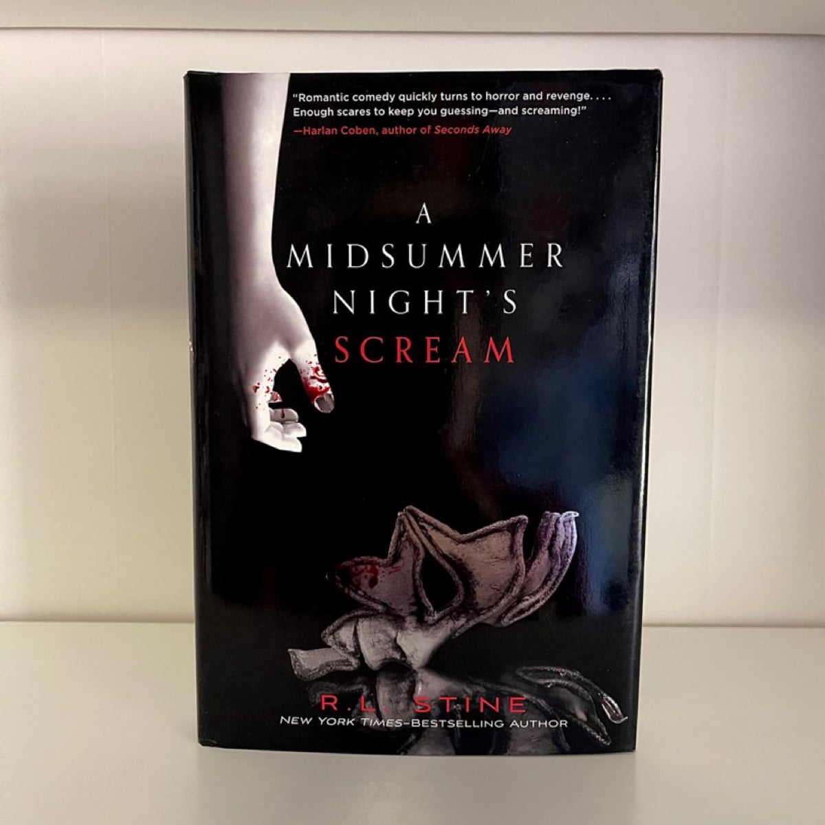 A Midsummer Night's Scream by R. L. Stine, Hardcover | Pangobooks