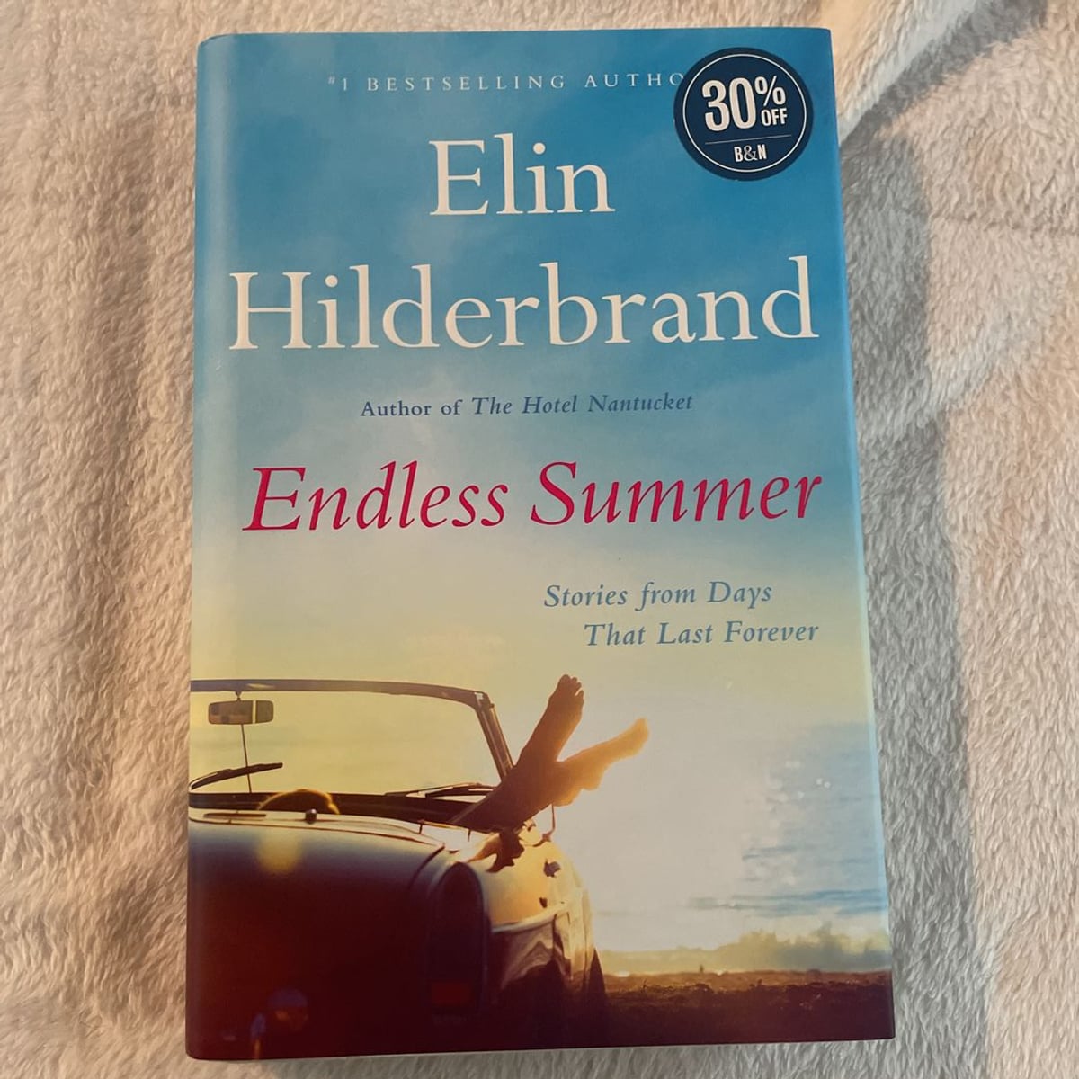 Endless Summer by Elin Hilderbrand, Hardcover | Pangobooks