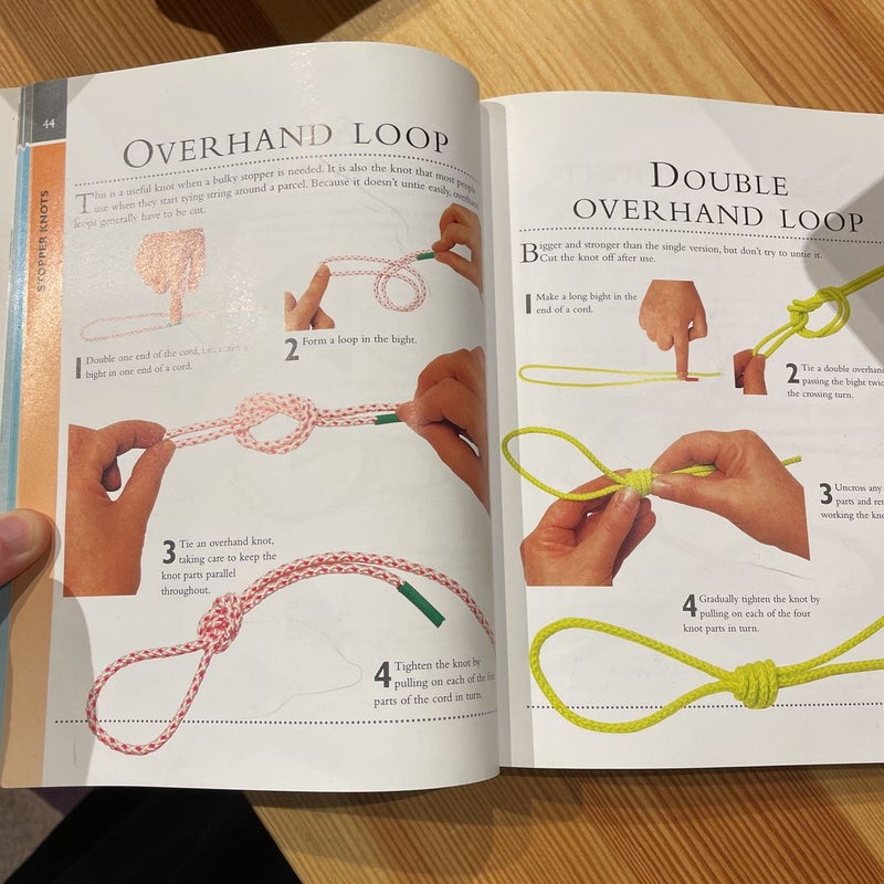 The Knot Handbook by Maria Constantino, Paperback | Pangobooks