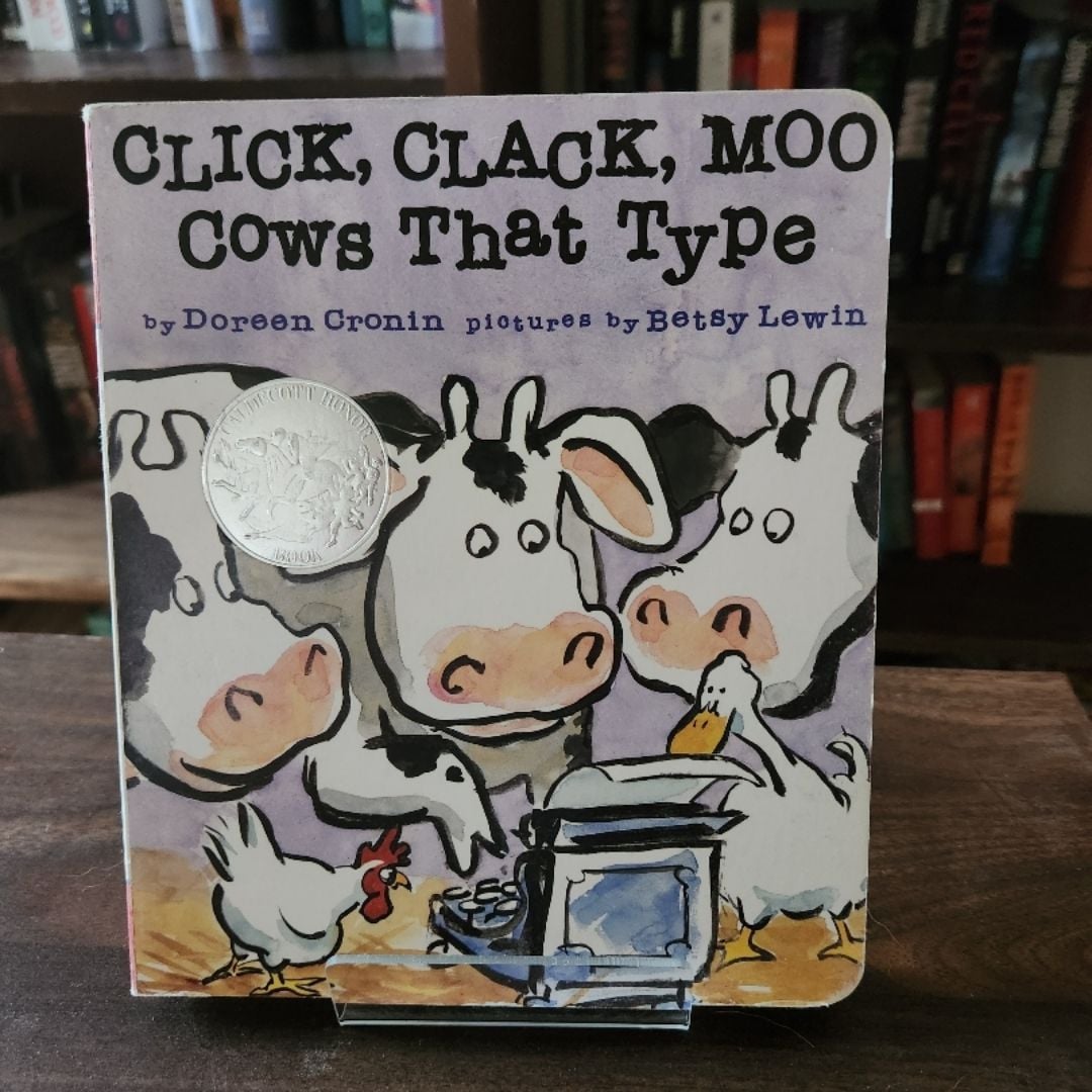 Click, Clack, Moo: Cows that Type by Doreen Cronin, Hardcover | Pangobooks