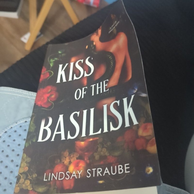 Kiss of the Basilisk (Standard Edition) by Lindsay Straube, Paperback ...