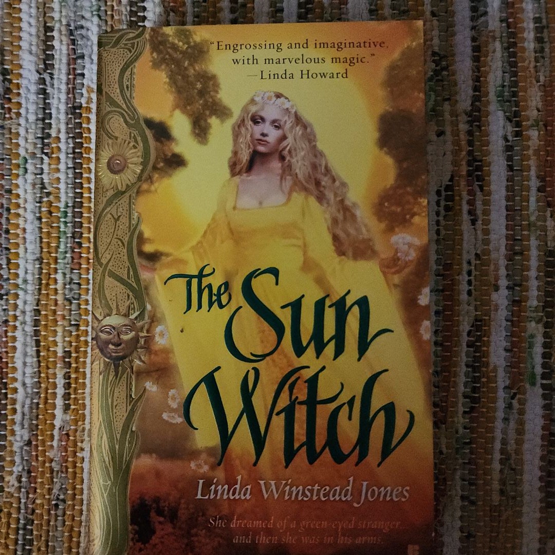 The Sun Witch by Linda Winstead Jones, Paperback | Pangobooks