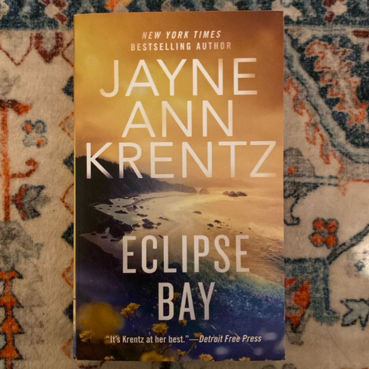Eclipse Bay by Jayne Ann Krentz