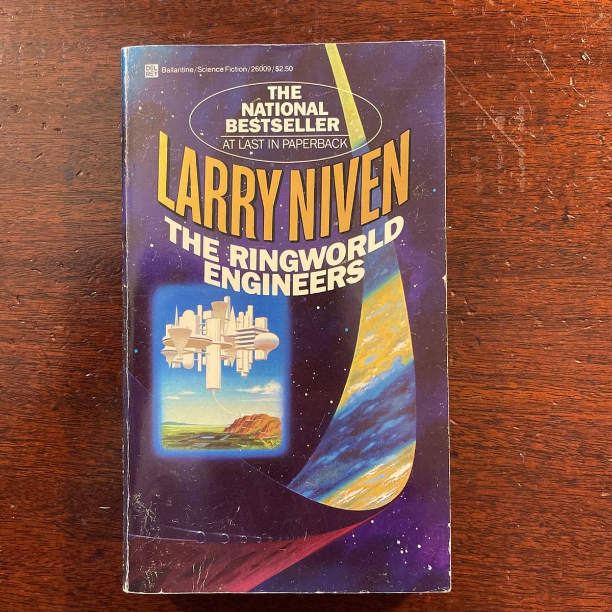 Ringworld Engineers by Larry Niven, Paperback | Pangobooks