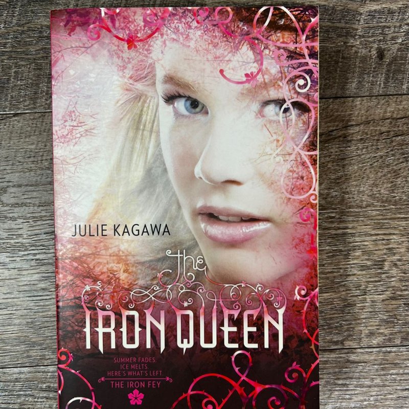 The Iron Queen by Julie Kagawa