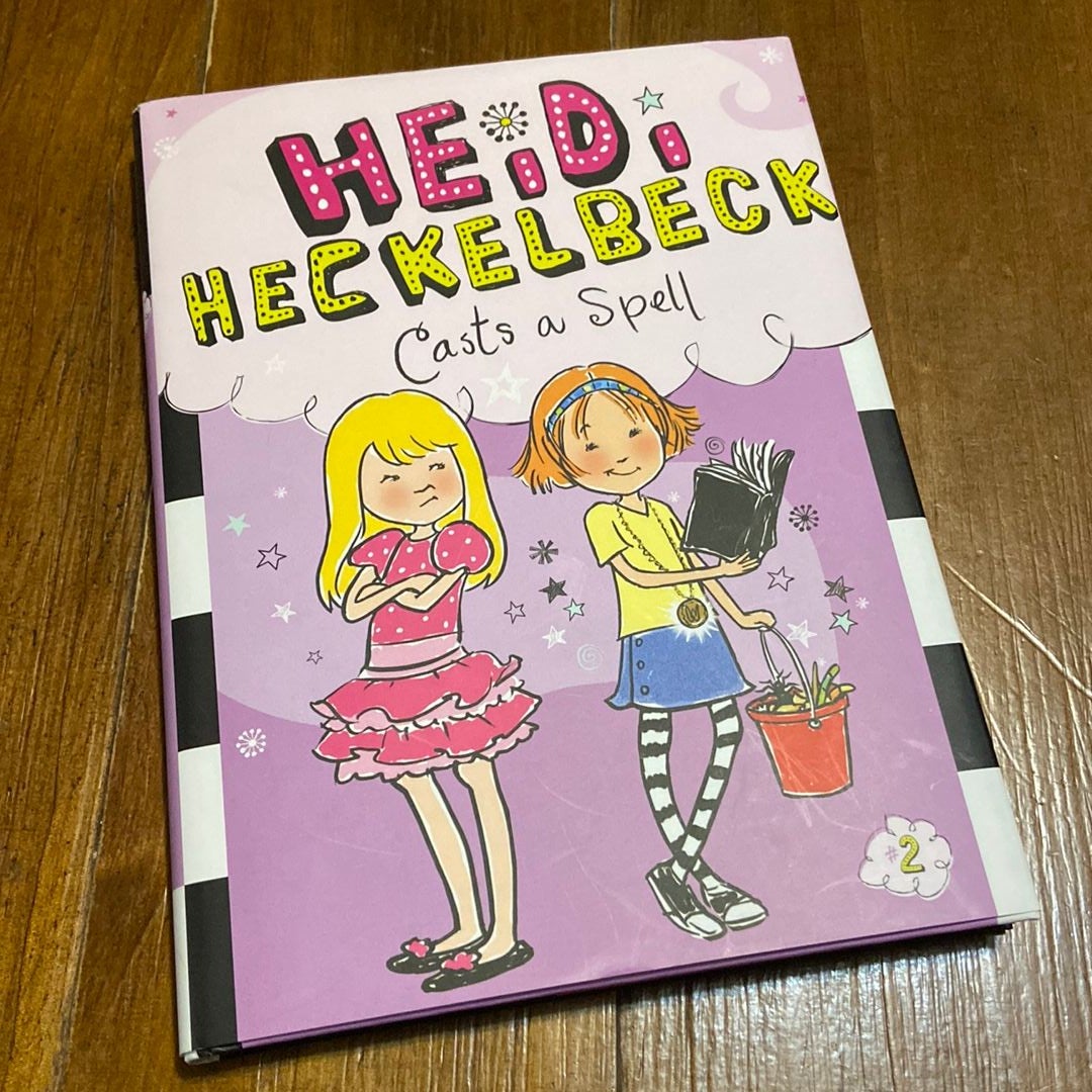 Heidi Heckelbeck Casts a Spell by Wanda Coven, Paperback | Pangobooks