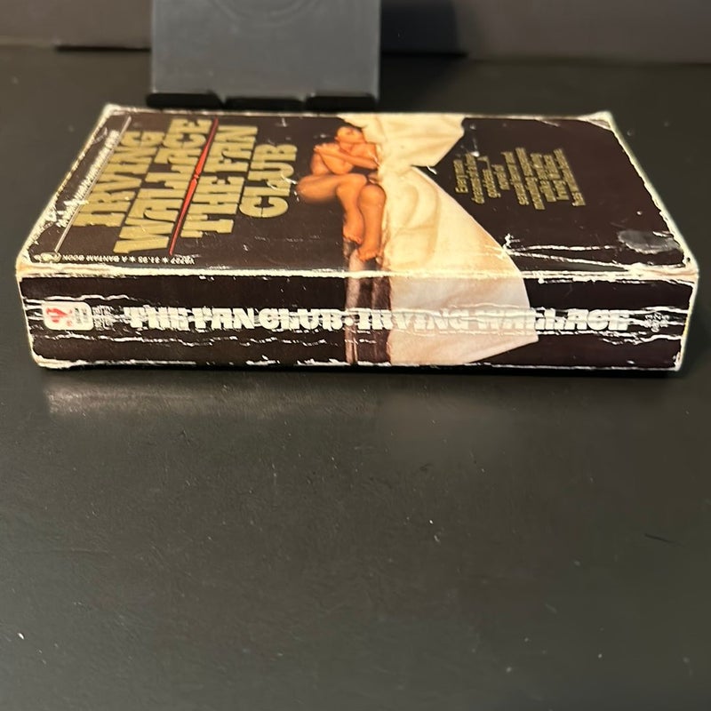 The Fan Club by Irving Wallace, Paperback | Pangobooks