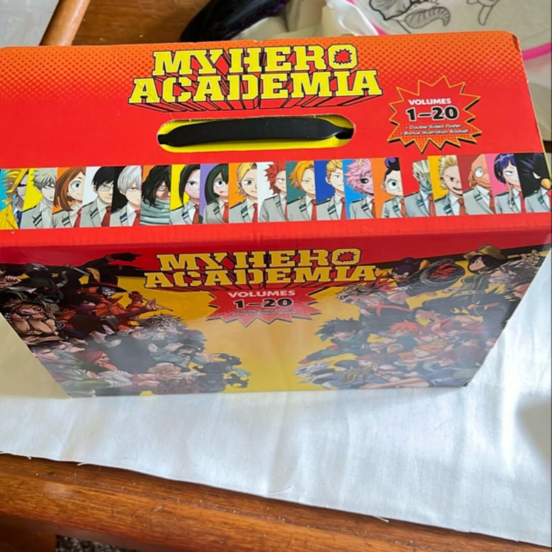 My Hero Academia Box Set 1 by Kohei Horikoshi, Paperback | Pangobooks