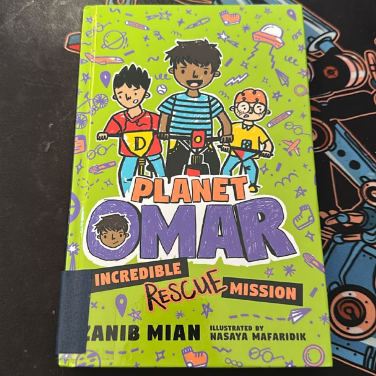 Planet Omar: Incredible Rescue Mission by Zanib Mian