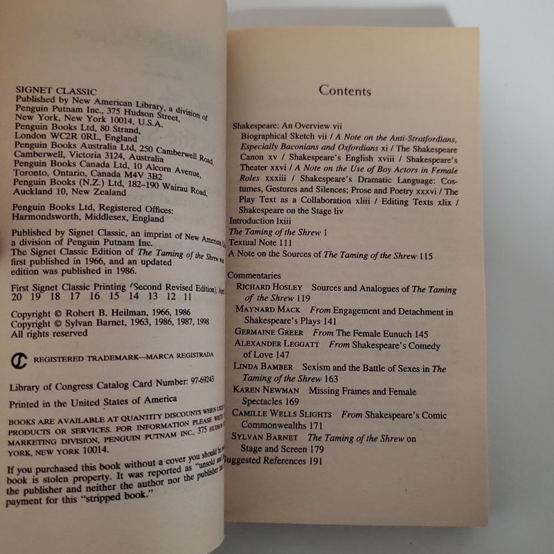 The Taming of the Shrew by William Shakespeare, Paperback | Pangobooks