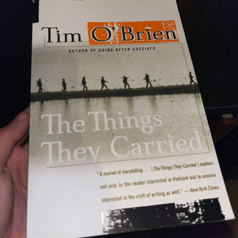 The Things They Carried by Tim O Brien, Paperback | Pangobooks