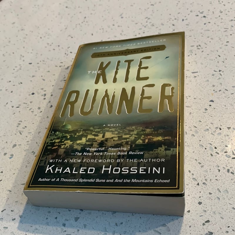 The Kite Runner by Khaled Hosseini, Paperback | Pangobooks