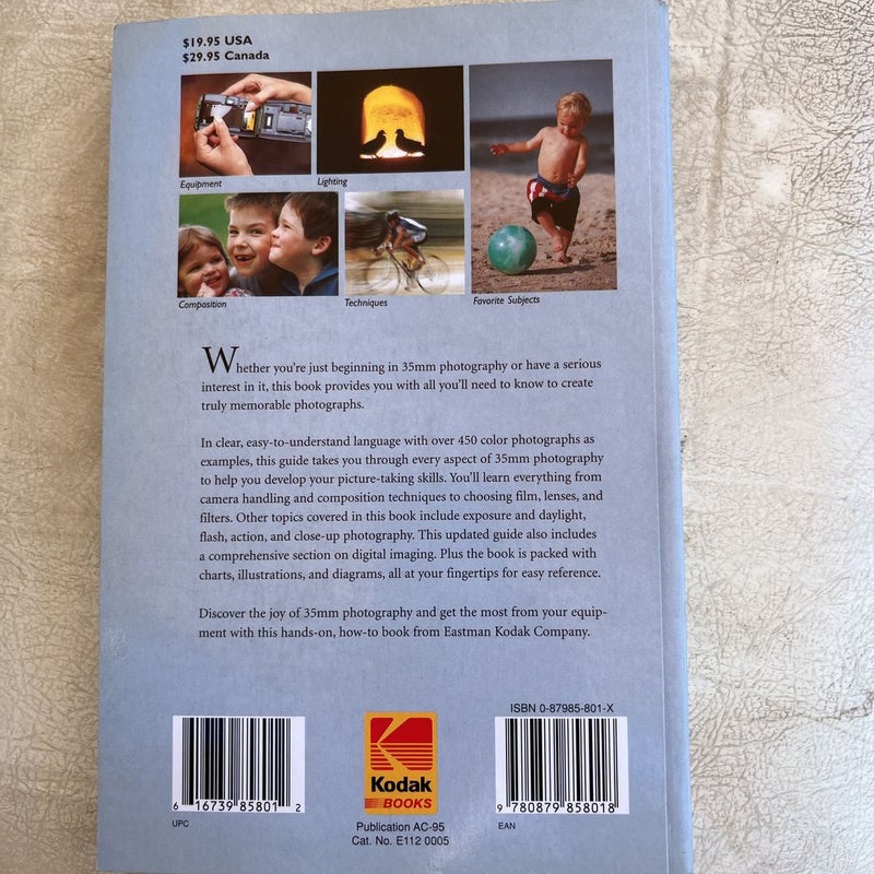 Kodak Guide to 35mm Photography by Eastman Kodak Company Staff, Paperback | Pangobooks