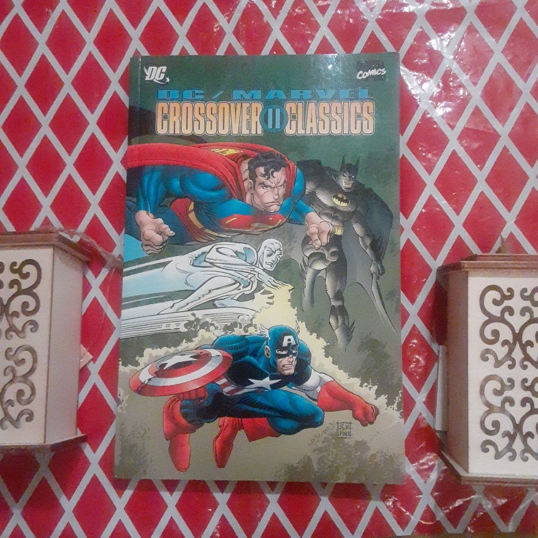 Crossover Classics by Chuck Dixon, Paperback | Pangobooks