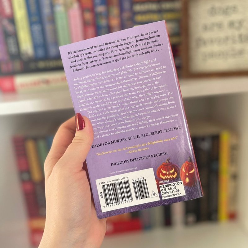 Murder at the Pumpkin Pageant by Darci Hannah, Paperback | Pangobooks